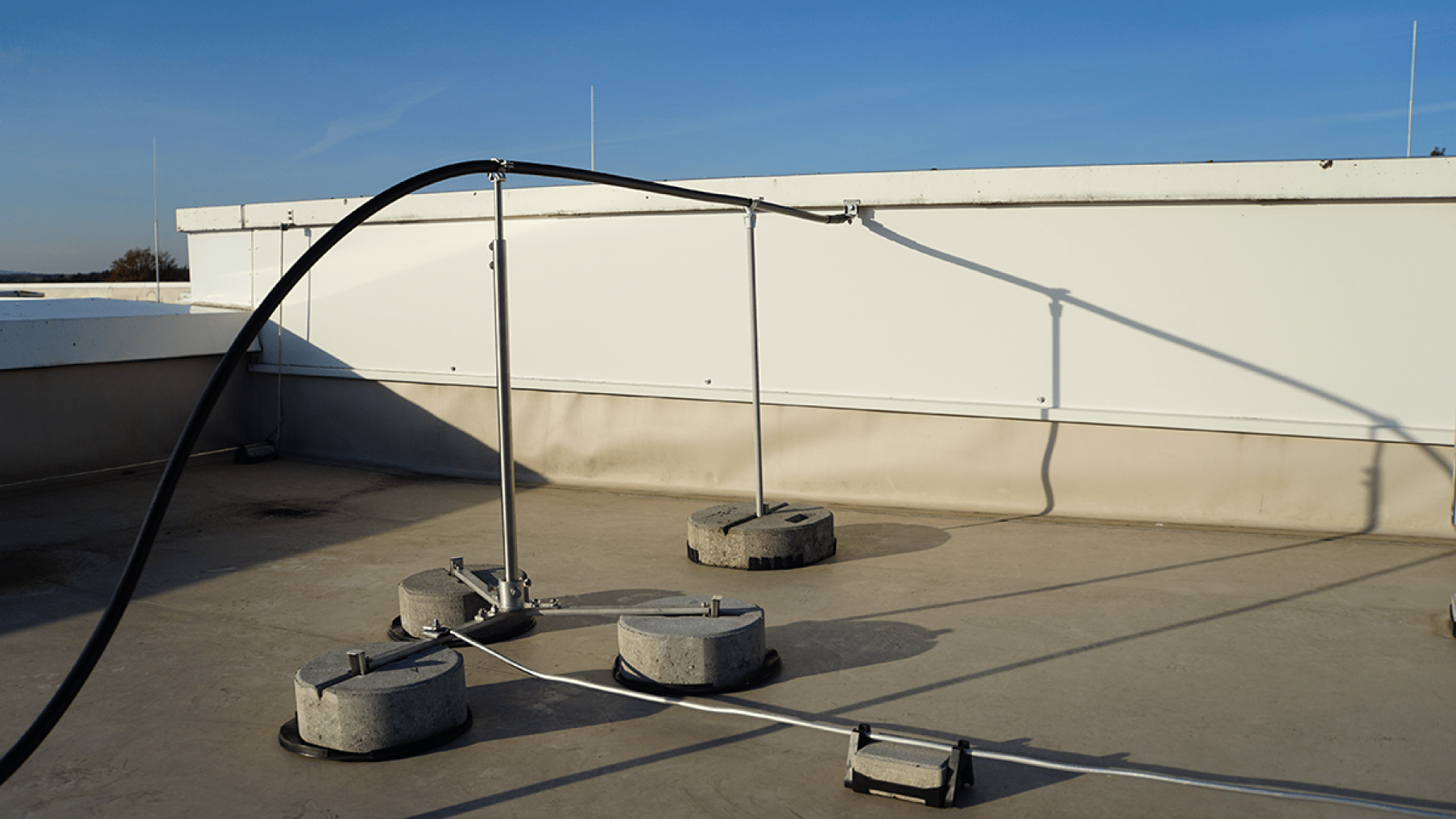 Extremo de sellado variable en la protección contra rayos HVI